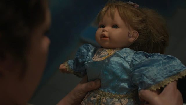 CRÍTICA | A Filha Perdida (2021): A Maternidade Sufocante