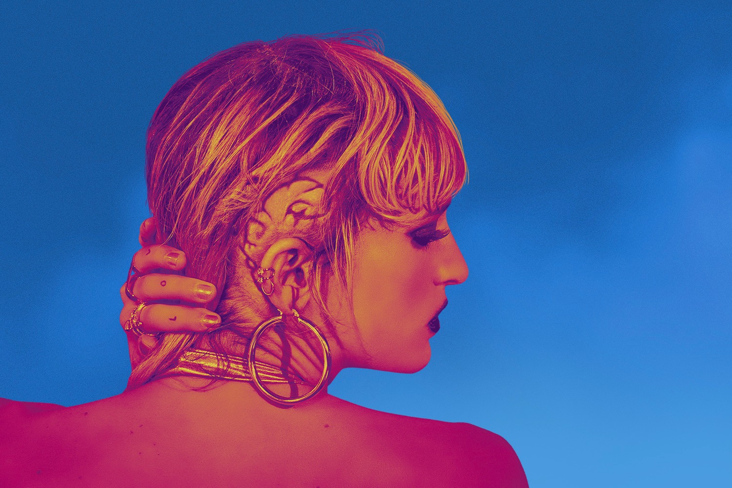 Titane (2021) | crítica: a mente de titânio de Julia Ducournau