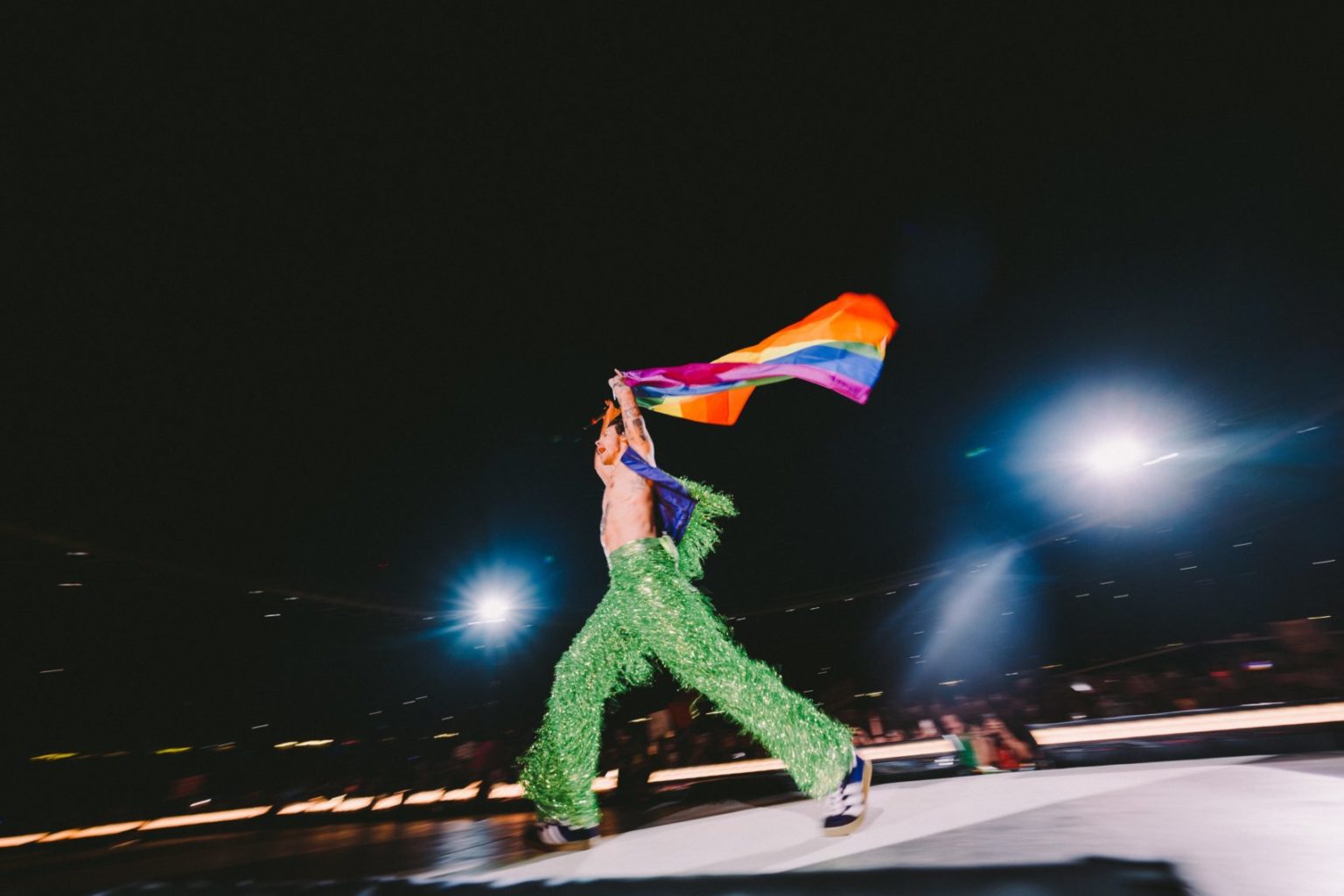 Love On Tour Forever: Um Tributo à Turnê Que Viverá Para Sempre